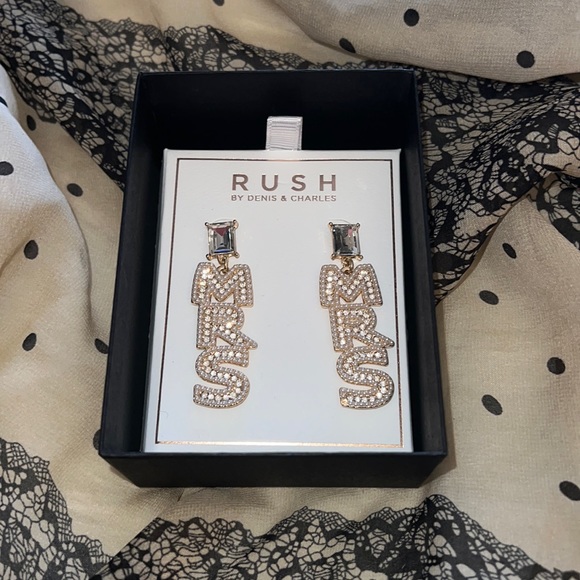 Rush By Denis & Charles | Jewelry | Mrs Beaded Pearls Chunky Earrings ...